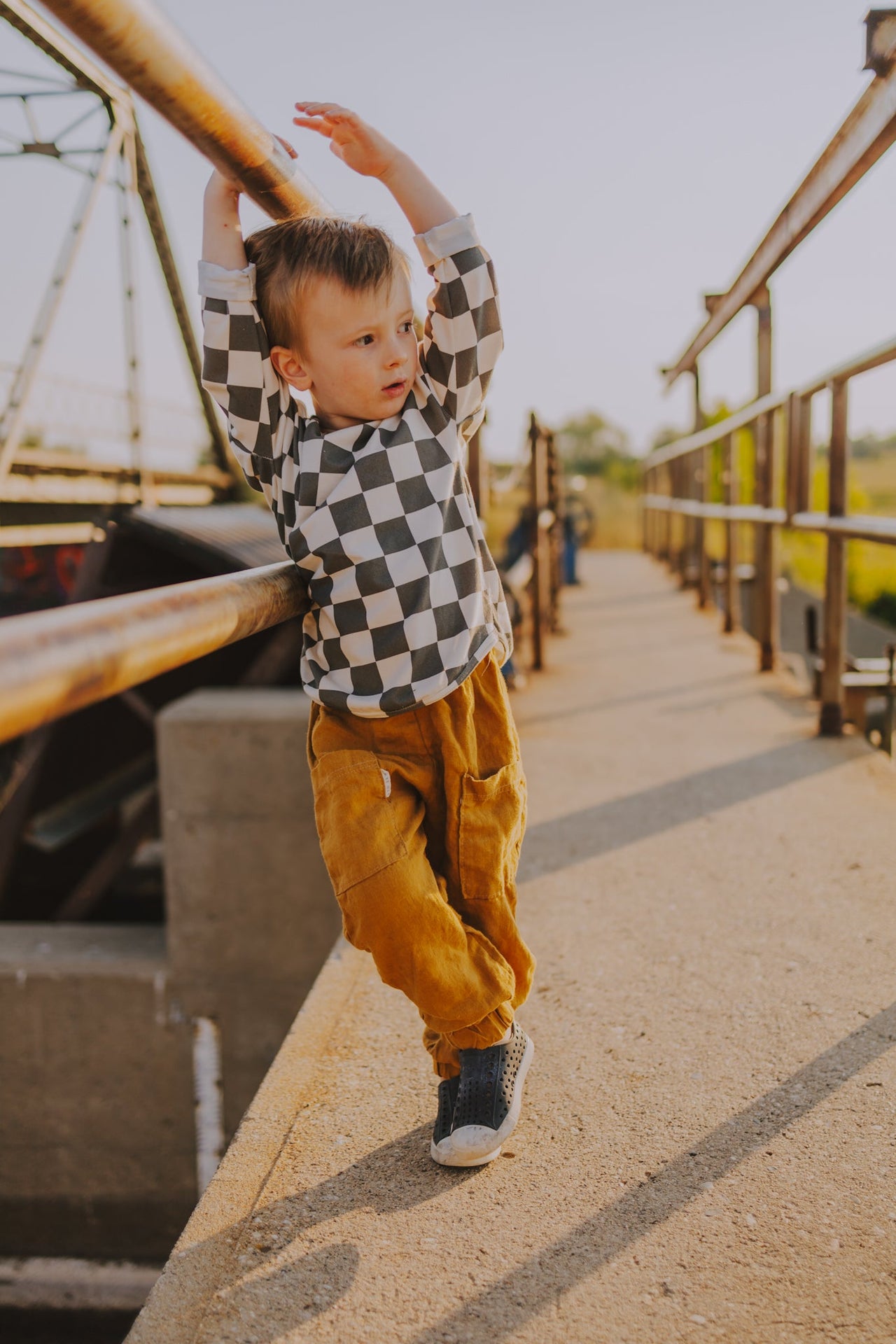 Drop Set – Lowland Kids